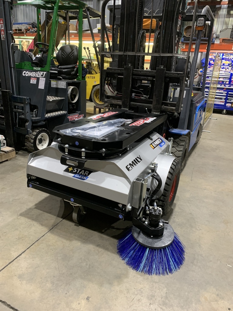 L-1979 - 2023 EMILY STAR CLEAN | Techlift